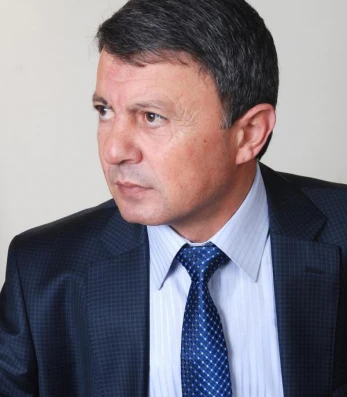 Elxan Elatlı